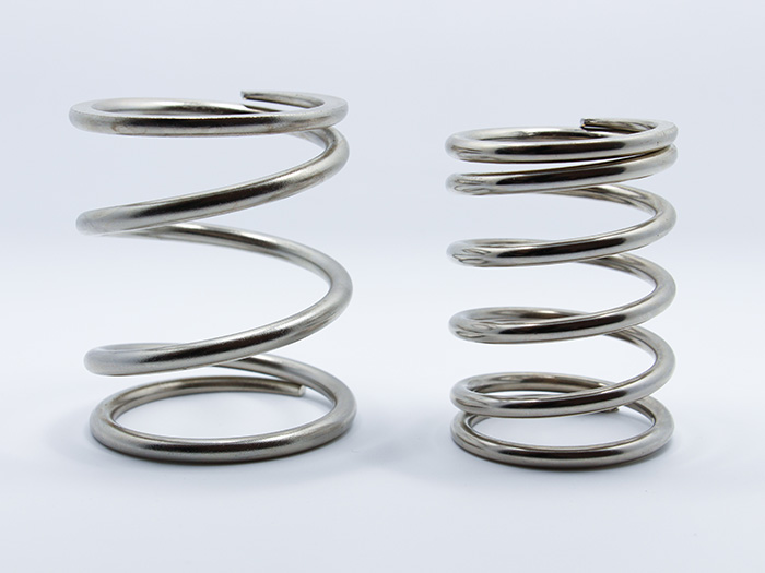 High-temperature stainless steel springs - YUU SPRING